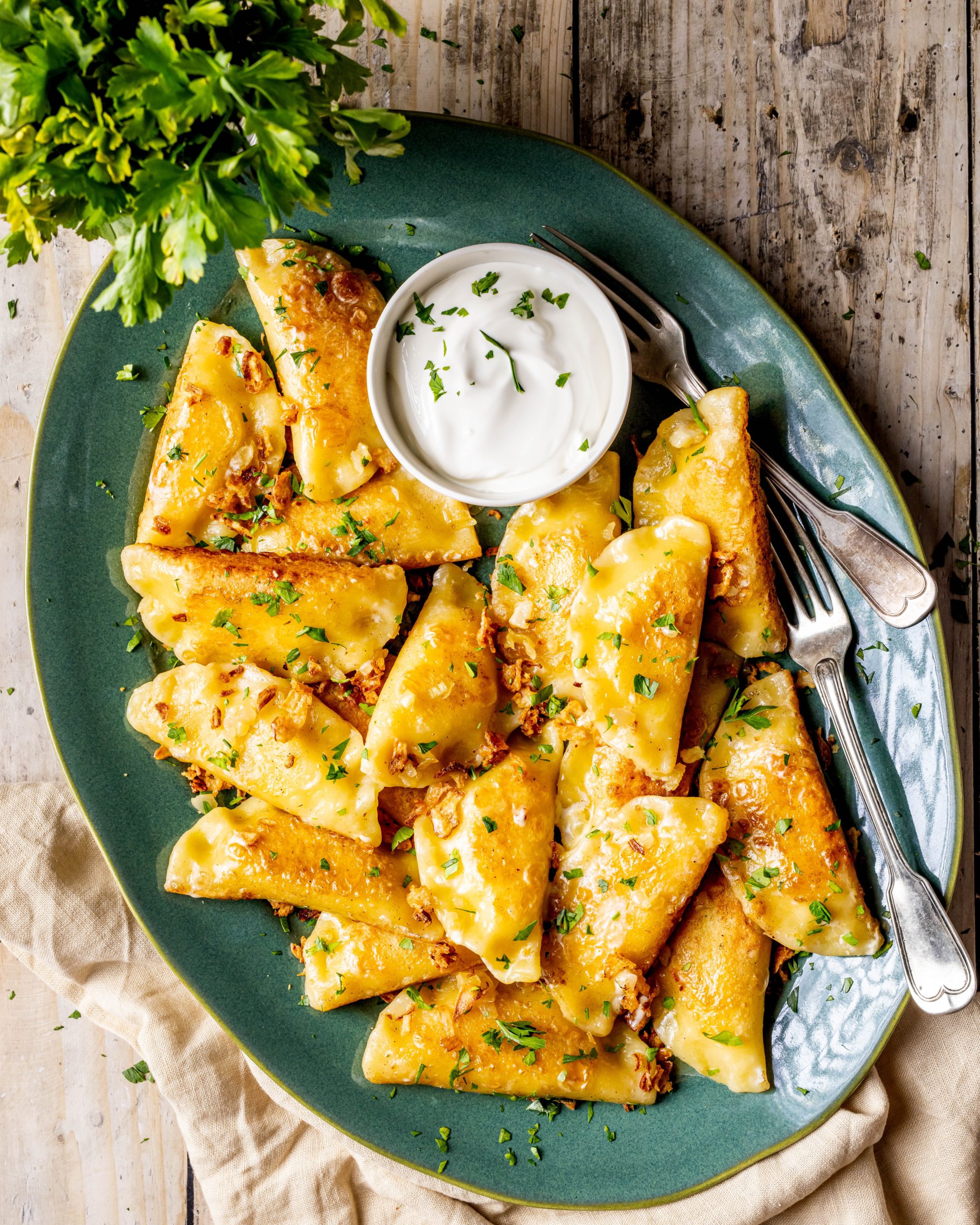 Poljske pierogi sa krompirom, sirom i lukom - Kenguri Style - Gastro Blog